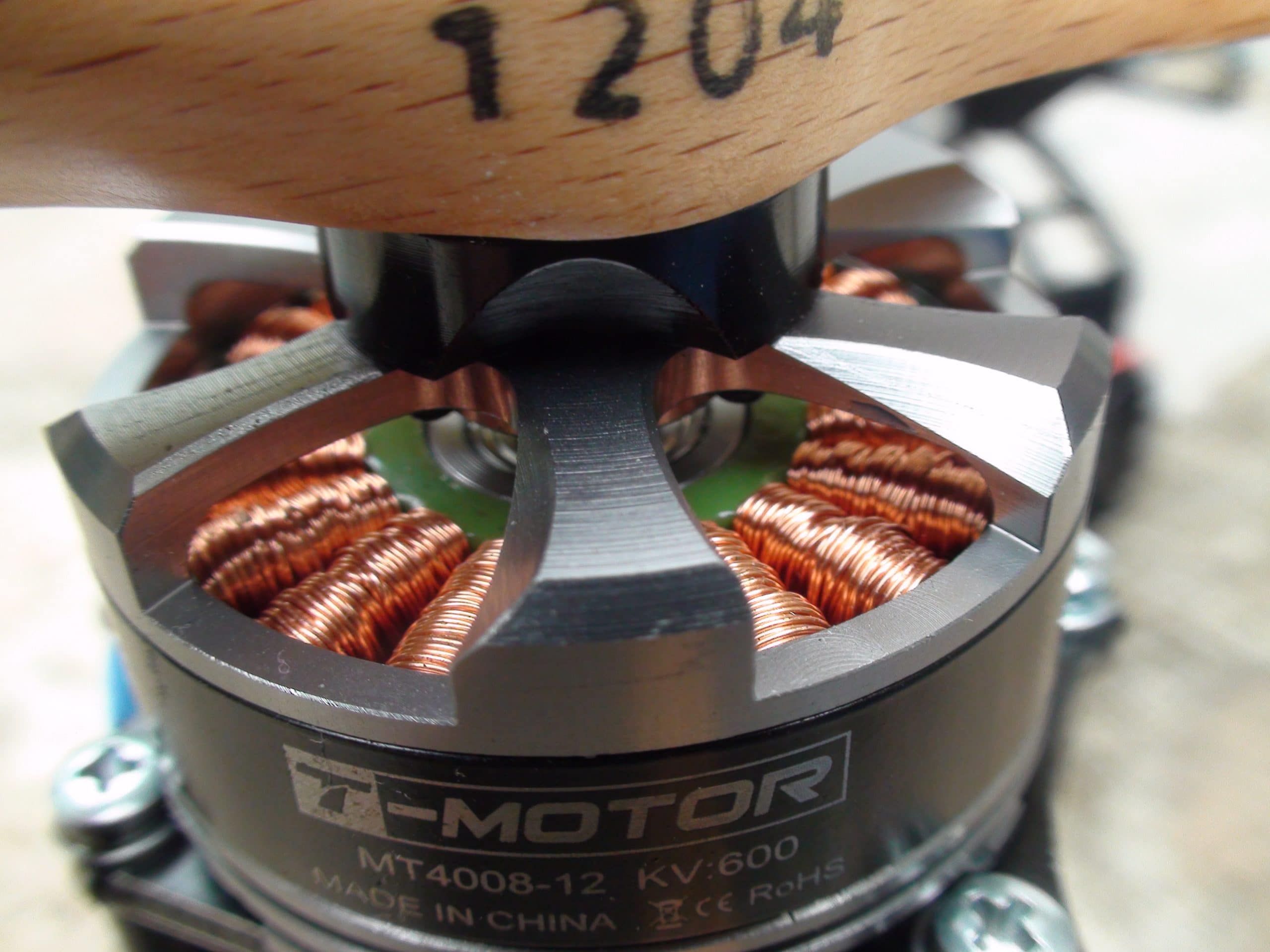 Prototype Y6 - Frenchi Drone - formation drone individuelle, concepteur ...